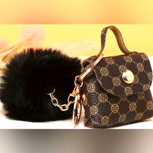 Accessories | Bundle 315 Mini Retro Style Purse Keychain New | Poshmark